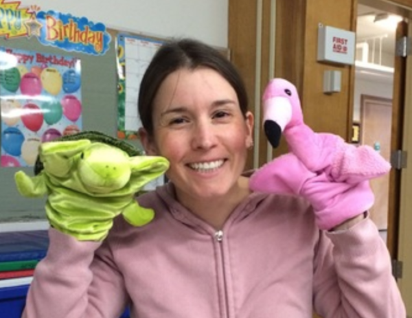 How to use puppets in speech therapy - Super Power Speech